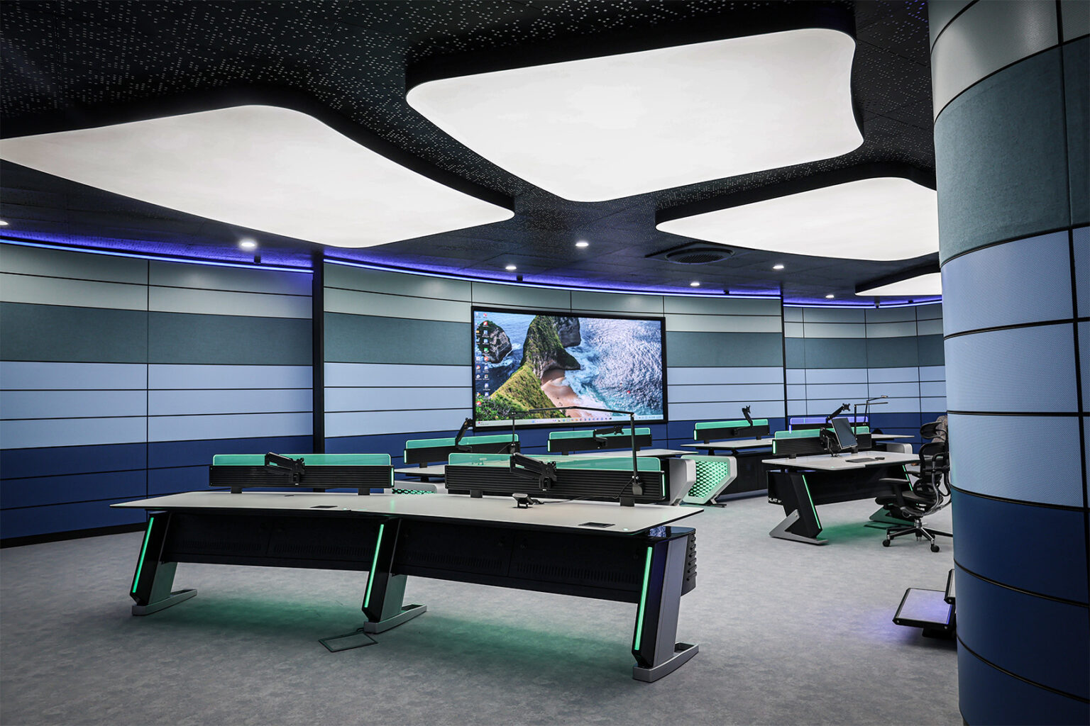 Command & Control Room Solutions | Pyrotech Workspace